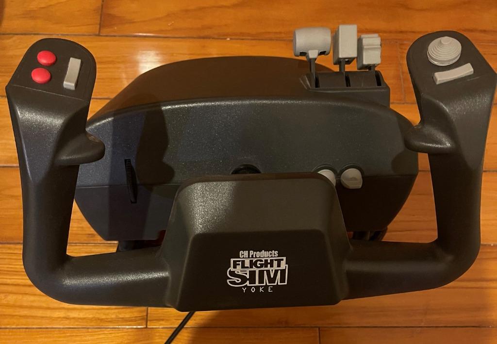 二手CH Products flight sim yoke usb +rudder pedals 附贈二手C172S POH, 書籍、休閒與 ...