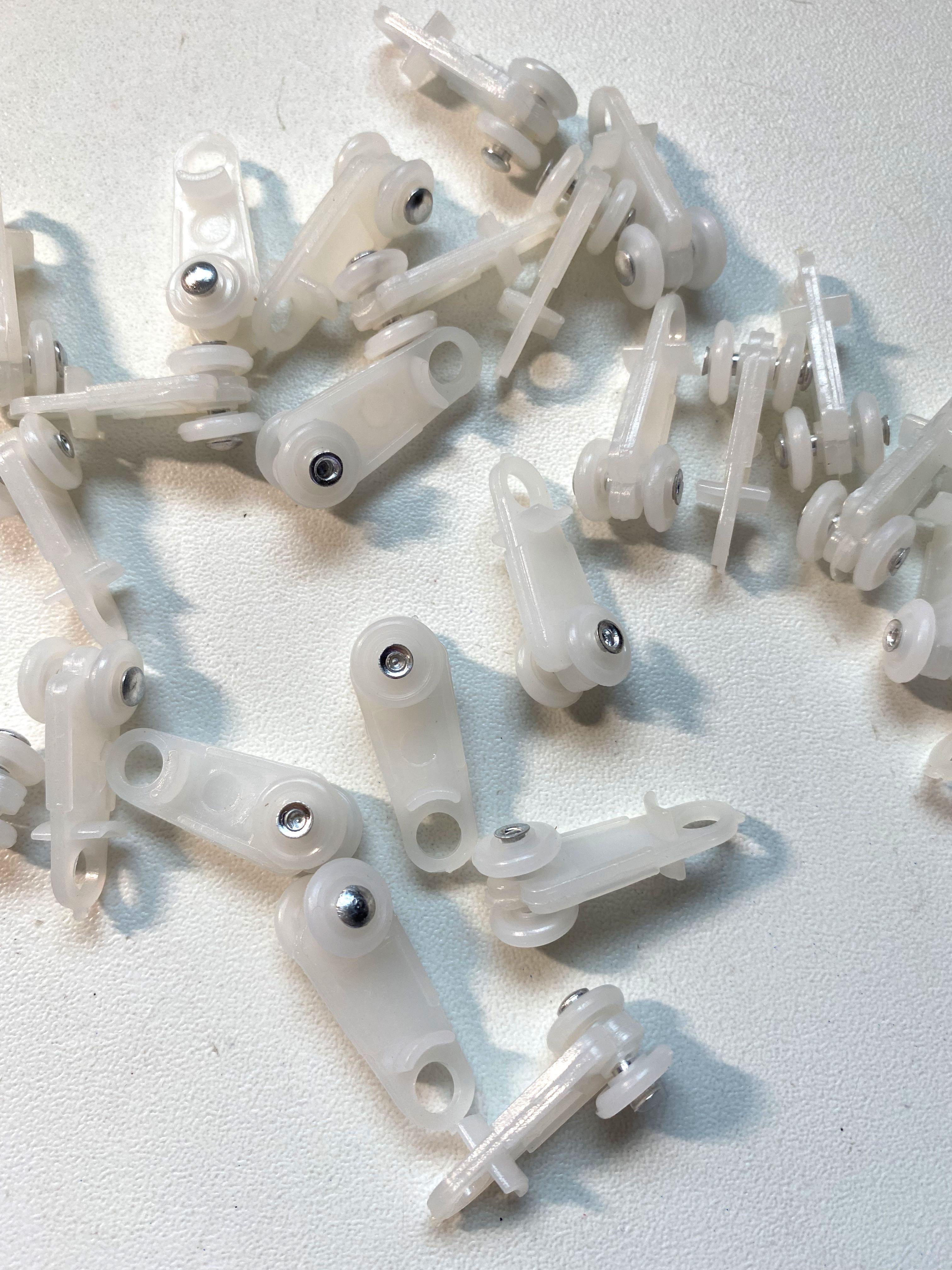 Curtain Track Glider/Slider/Hook (new), Furniture & Home Living, Home ...