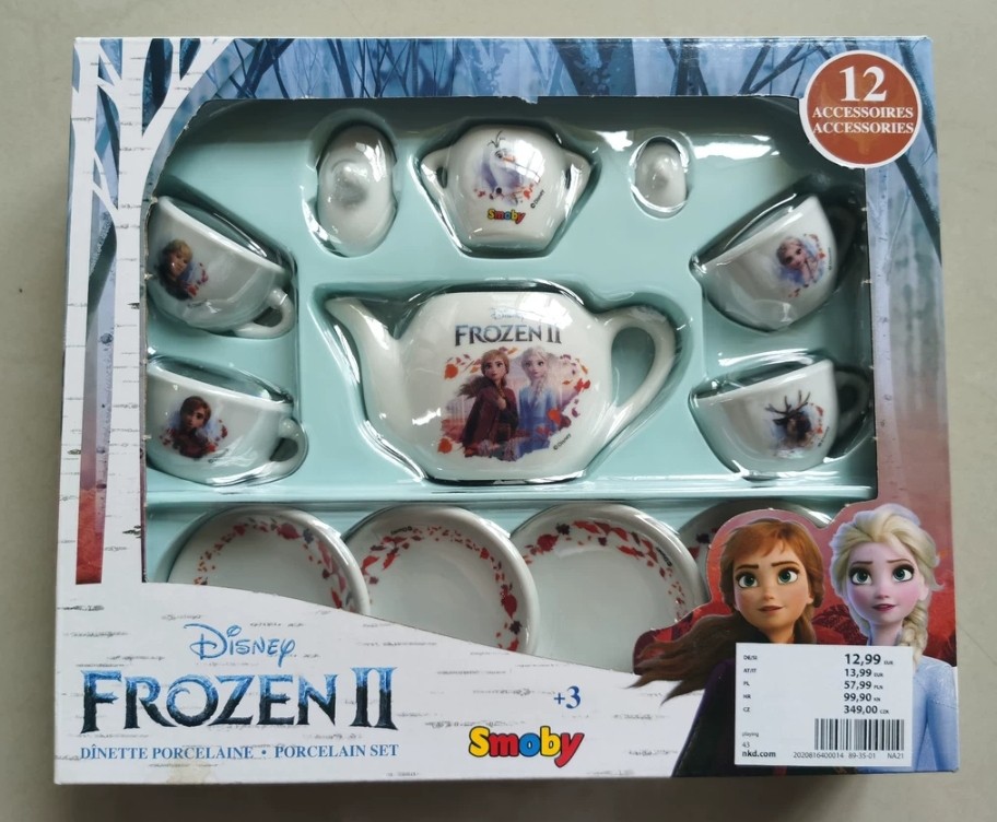 Disney Frozen II Elsa Anna ceramic tea pot tea set 冰雪奇緣 陶瓷茶具, 傢俬＆家居, 廚具 ...