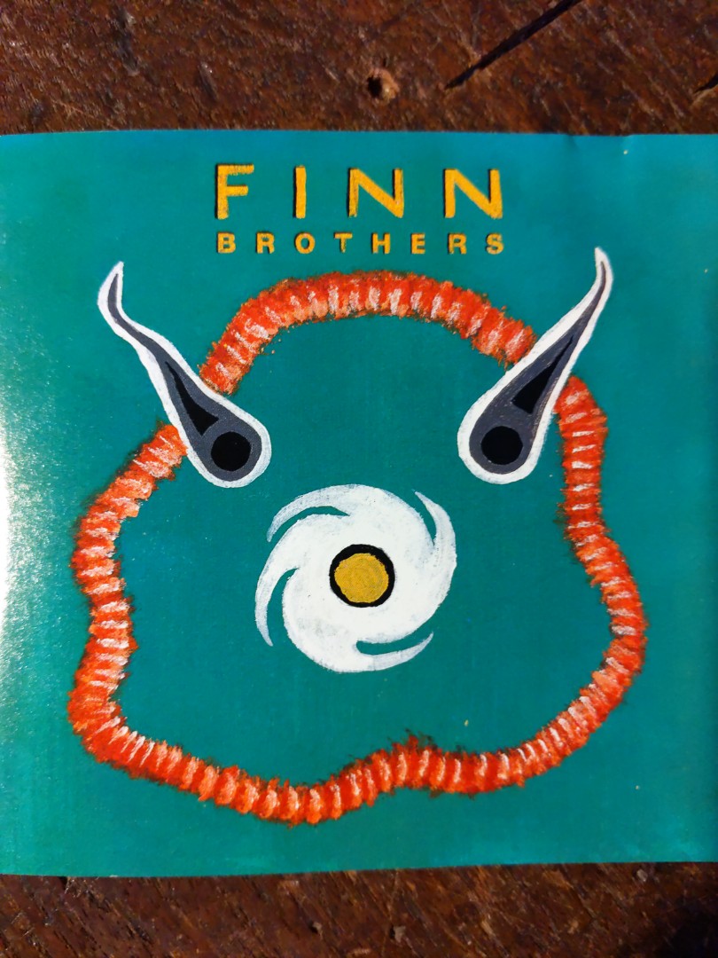 Finn Brothers, 興趣及遊戲, 音樂樂器 & 配件, 音樂與媒體 - CD 及 DVD - Carousell