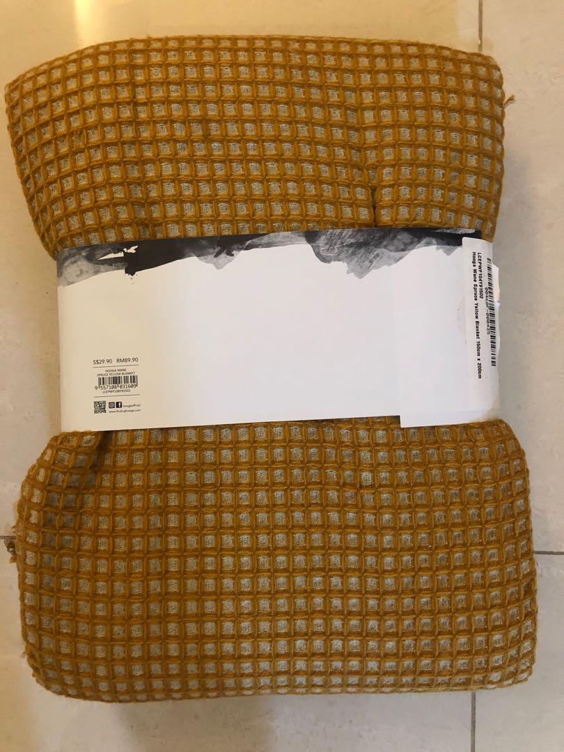 HOOGA Blanket yellow, Furniture & Home Living, Bedding & Towels on ...