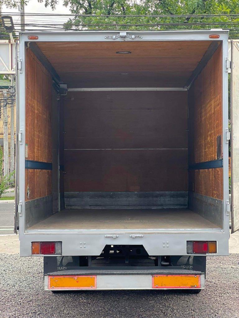 Isuzu Closed Van 14.10ft 4HF1 Engine Manual/Inline 2022 Model, Special ...