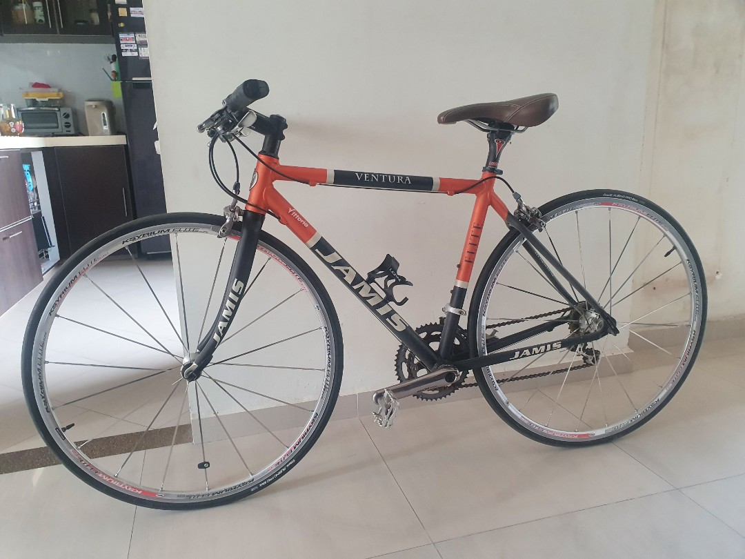 Jamis bicycle, Sports Equipment, Bicycles & Parts, Bicycles on Carousell