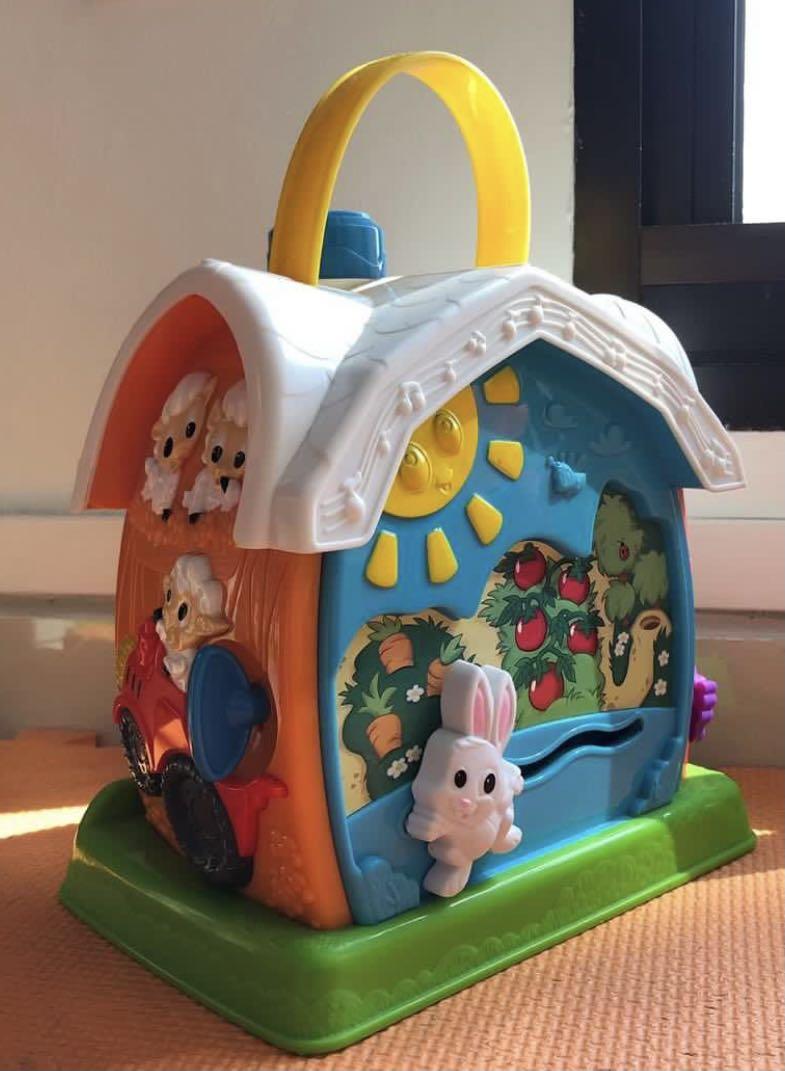 Leapfrog farm house, Babies & Kids, Infant Playtime on Carousell