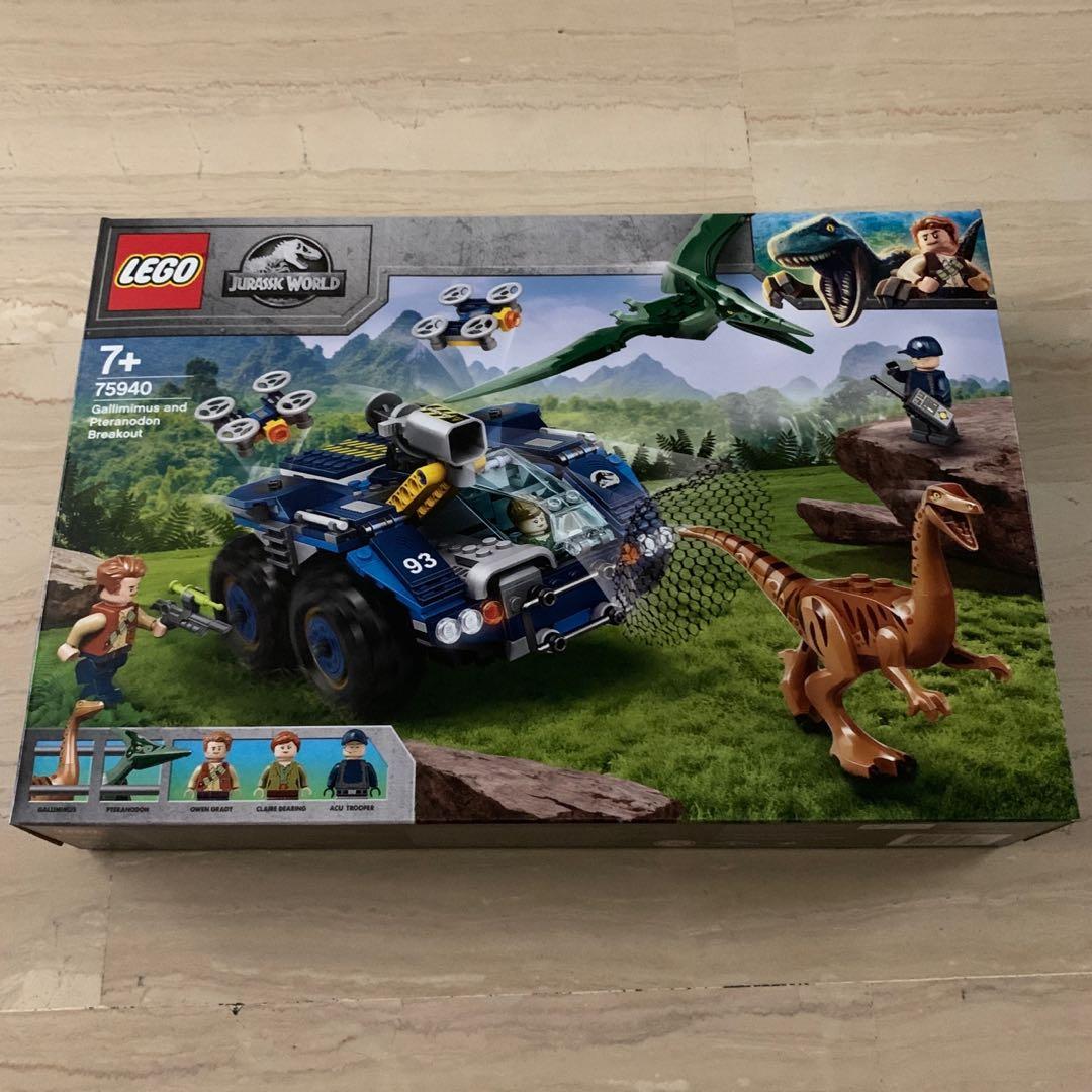 LEGO 75940 Gallimimus and pteranodon breakout, Hobbies & Toys, Toys ...