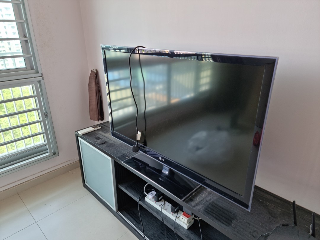 LG 47L W6500 (47-inch made in Korea) TV, TV & Home Appliances, TV & Entertainment, TV on Carousell