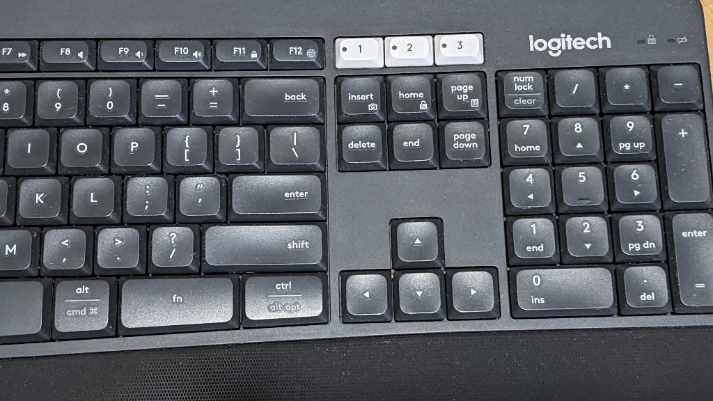 Logitech K850 Multi-Device keyboard, Computers & Tech, Parts ...