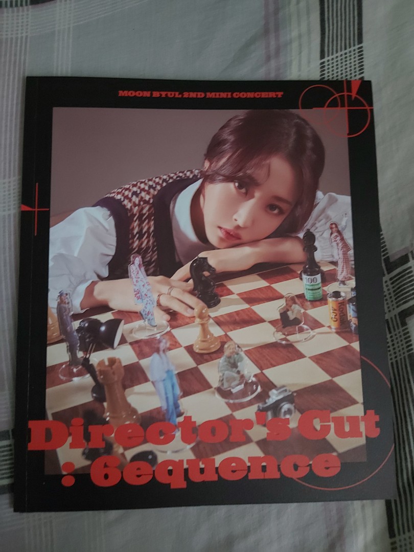 Mamamoo Moonbyul Concert merch Photobook, Hobbies & Toys, Memorabilia ...