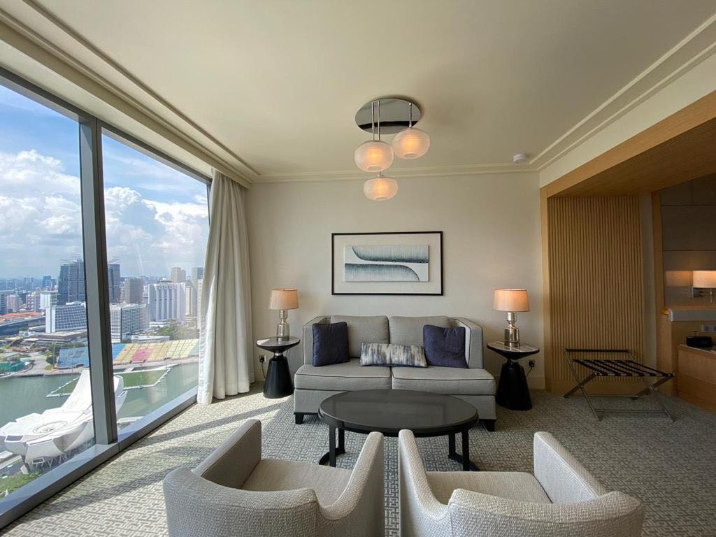 MBS PREMIER ROOM ABOVE LEVEL 40, Tickets & Vouchers, Local Attractions ...