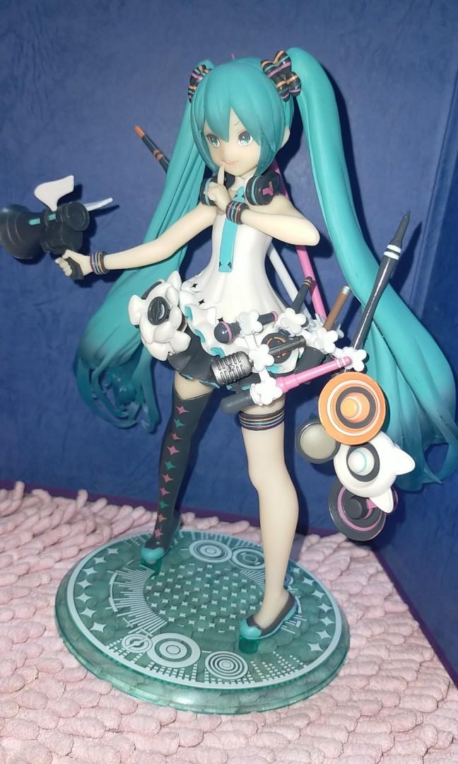 Miku precious special edition, Hobbies & Toys, Memorabilia ...