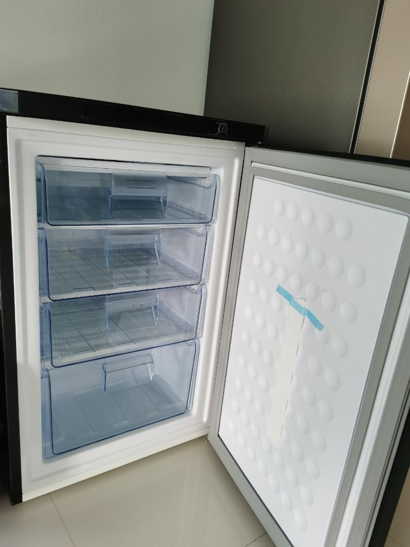 PowerPac 90L freezer, TV & Home Appliances, Kitchen Appliances ...