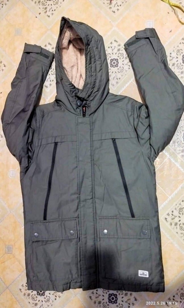 QUICKSILVER PUFFER DOWN WINTER JACKET, Men's Fashion, Coats, Jackets ...