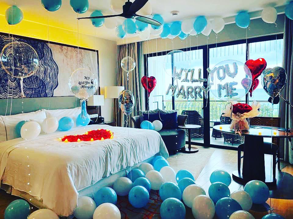 Romantic proposal decorations setup, Hobbies & Toys, Occasions & Party ...