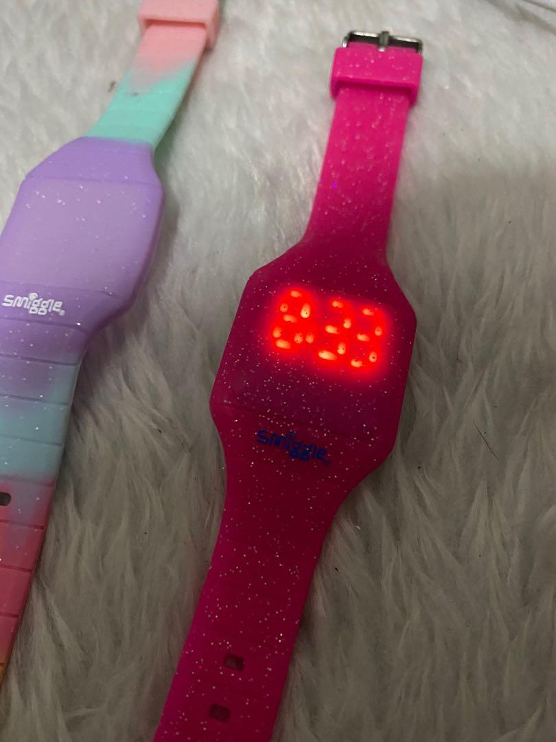 SMIGGLE DIGITAL WATCH, Babies & Kids, Babies & Kids Fashion on Carousell