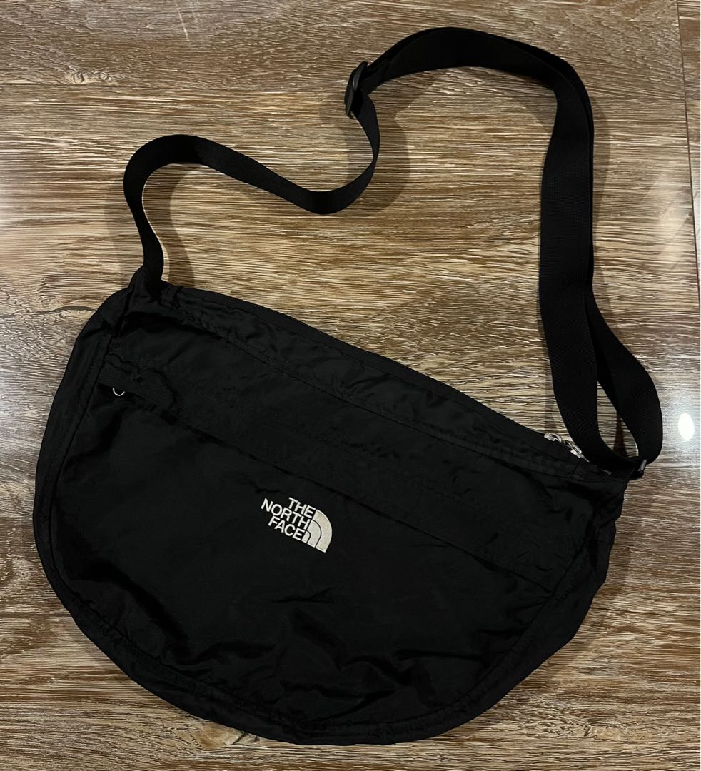 Tnf Slingbag, Men's Fashion, Bags, Sling Bags on Carousell