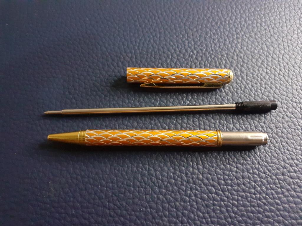 Vintage Metal Pen, Hobbies & Toys, Memorabilia & Collectibles, Vintage ...