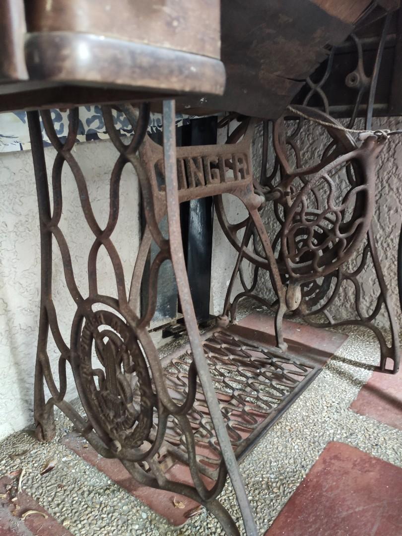 Vintage Singer Simanco 191K1 Sewing Machine, Furniture & Home Living ...