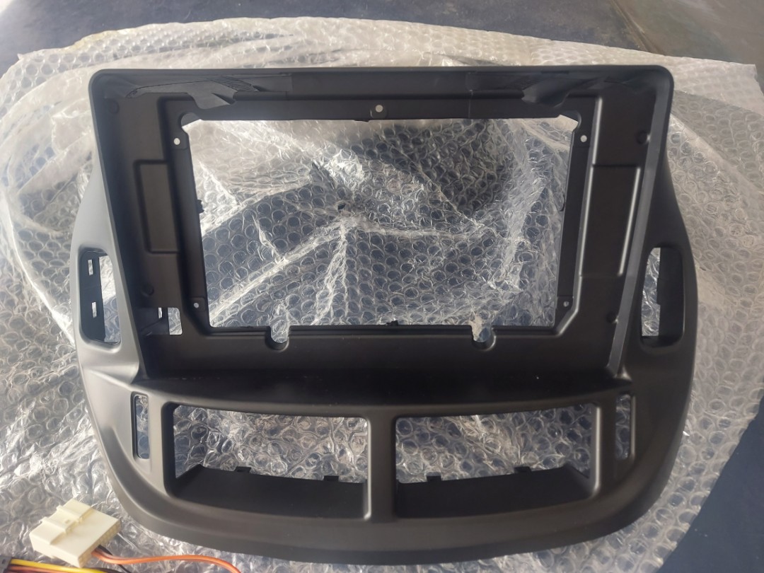 Toyota Estima 2000 - 2005 ACR30 ACR40 Android Player 10" Inch Casing ...