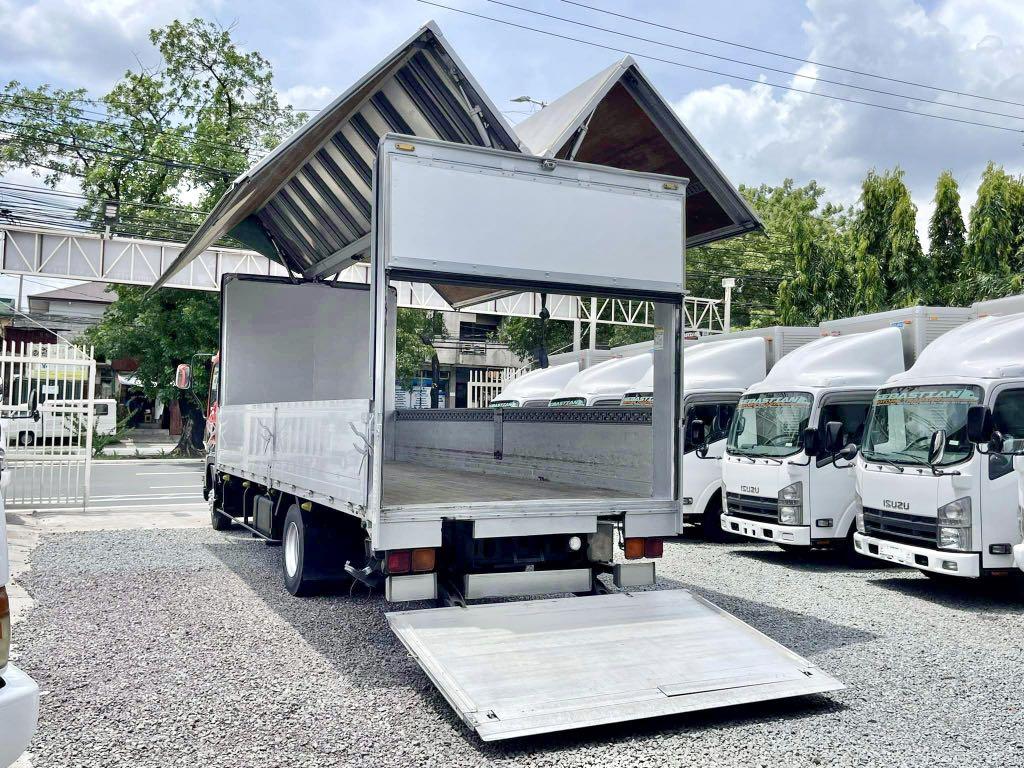 2021 Isuzu Forward Aluminum Wing Van 21.5ft. with Power Lifter Molye ...
