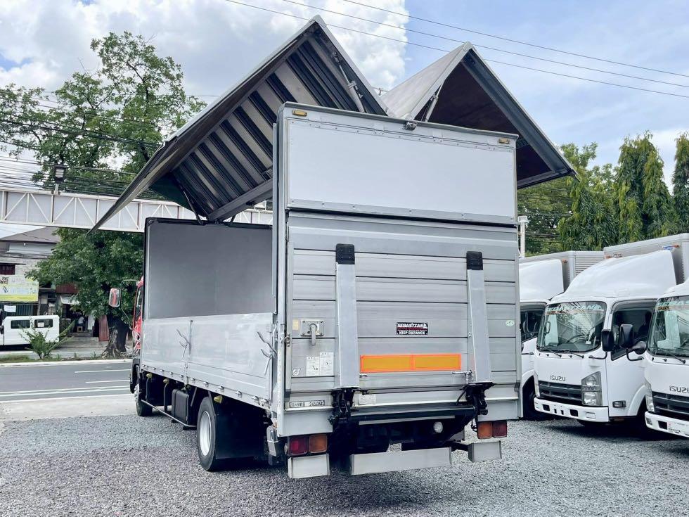 2021 Isuzu Forward Aluminum Wing Van 21.5ft. with Power Lifter Molye ...