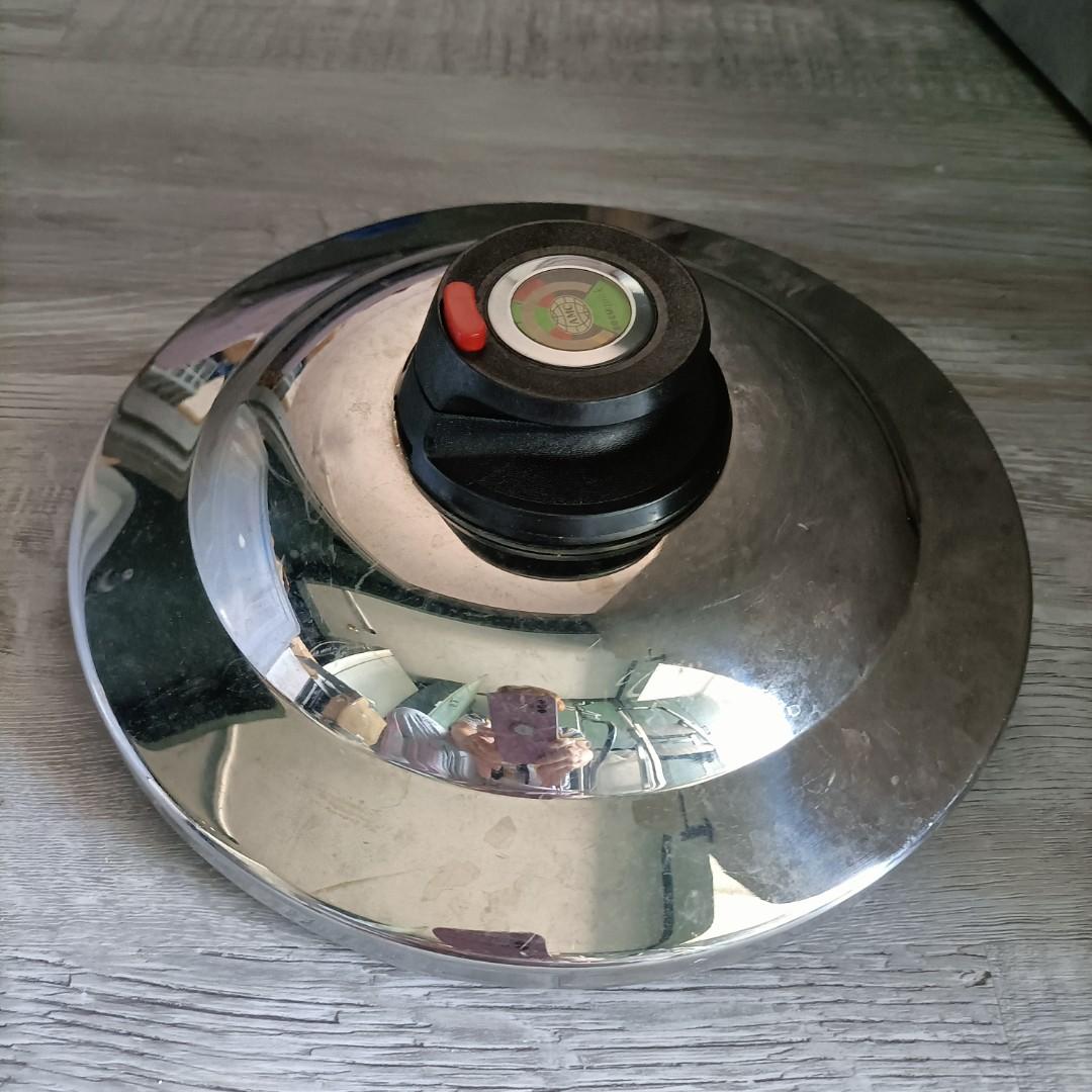 AMC pressure cooker cover, TV & Home Appliances, Kitchen Appliances ...