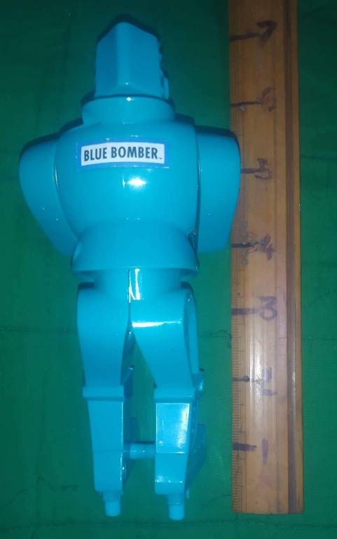 BLUE BOMBER ROBOT REPLACEMENT PARTS to Rock'Em Sock'Em Robot, Hobbies ...
