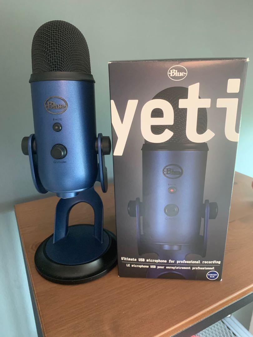 Blue yeti pop filter and dead cat, Audio, Microphones on Carousell