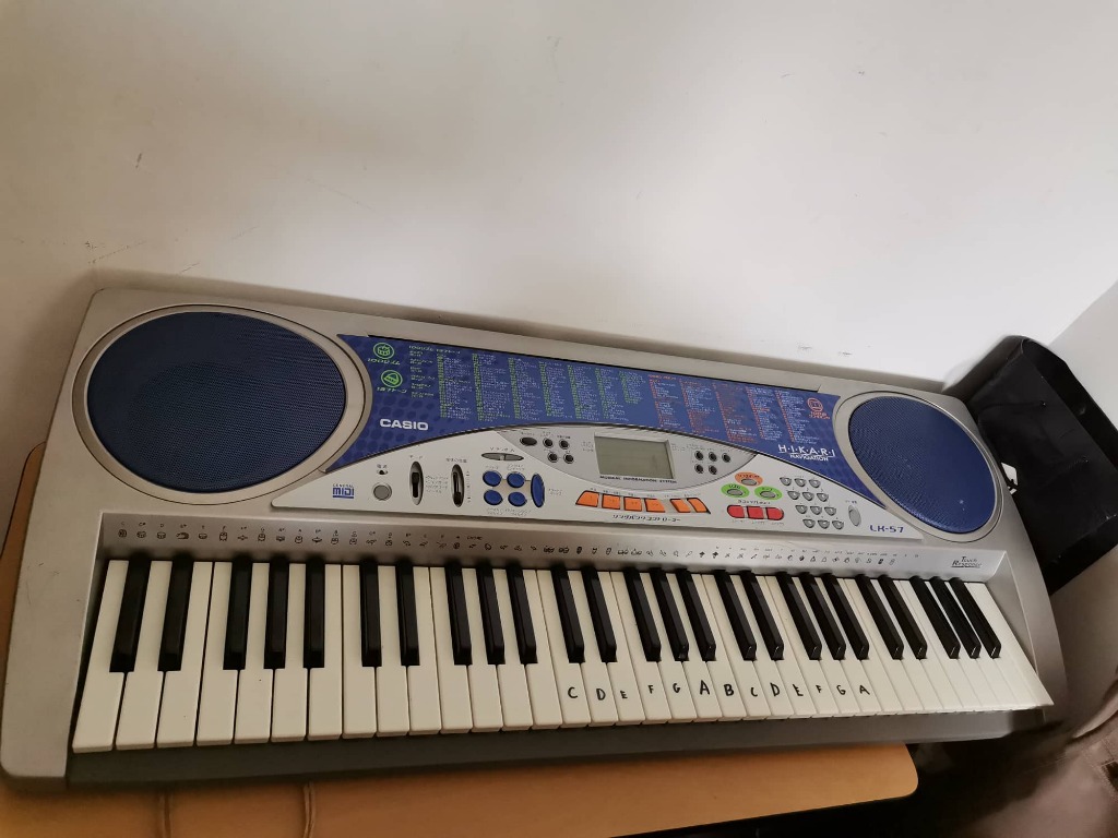 CASIO LK-57 Electronic Piano, Hobbies & Toys, Music & Media, Musical ...
