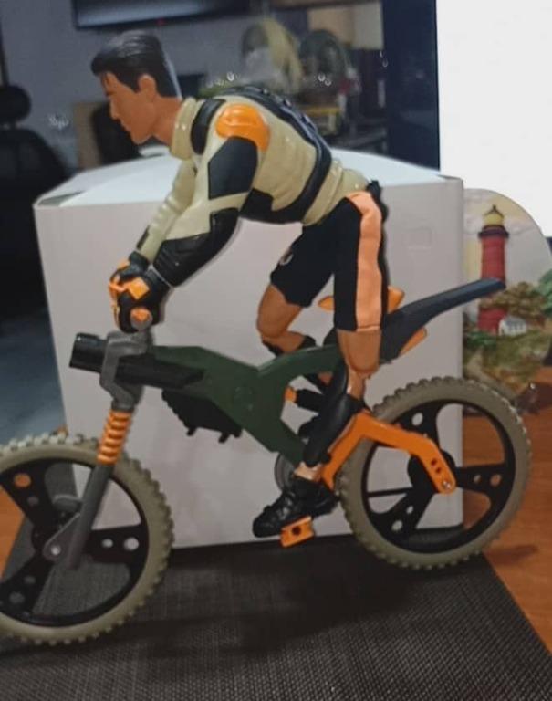 Classic 1998 Vintage Action Man in Mountain Bike Extreme, Hobbies ...