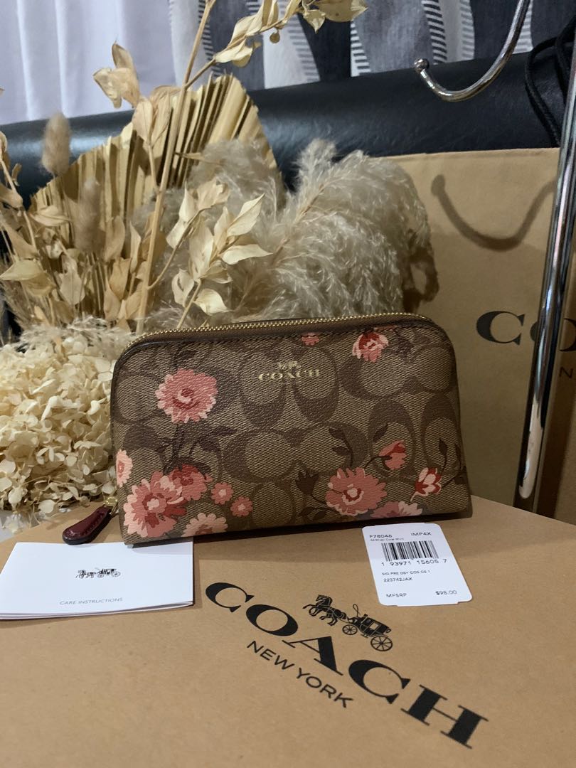 Coach Makeup Pouch, Luxury, Bags & Wallets on Carousell
