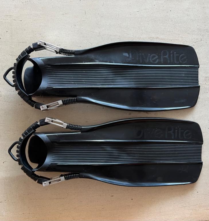 Dive Rite XT Fins with Spring Heels, Sports Equipment, Other Sports ...