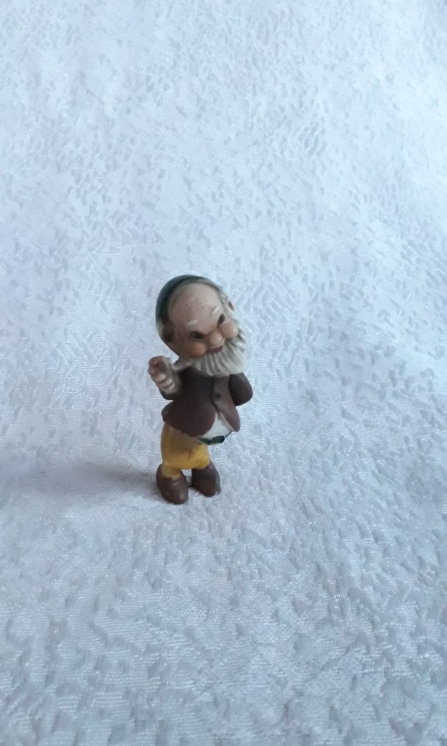 Dwarf with Pipe Vinyl Decor, Furniture & Home Living, Home Decor, Other ...