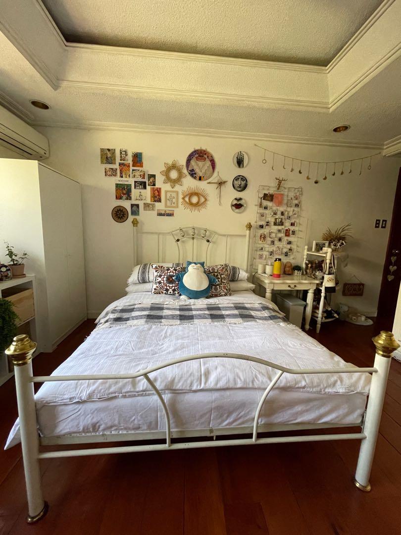 Elegant Bed Frame - Cottagecore Farmhouse Shabby Chic Victorian ...