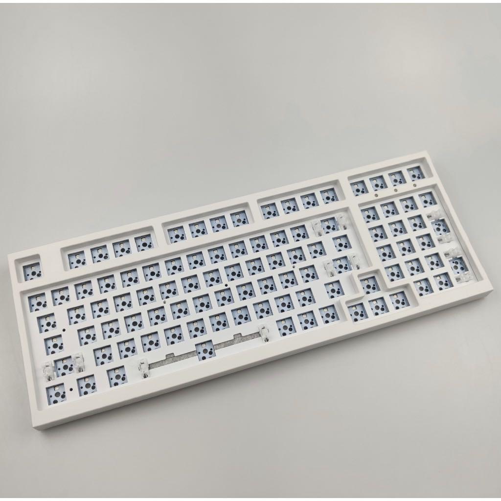 HolyTom 980 / TOM 980 KEY KEYBOARD KIT SINGLE-WIRED, Computers & Tech ...