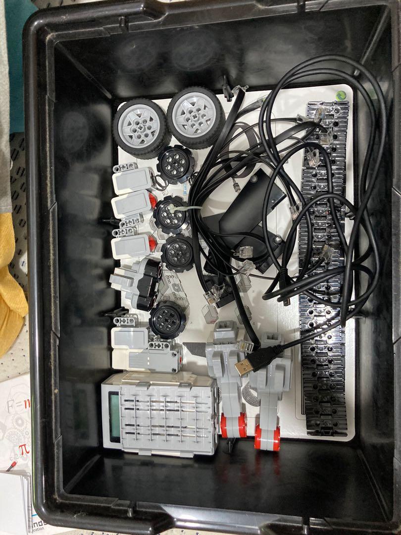 Lego Mindstorm EV3 education set, Hobbies & Toys, Toys & Games on Carousell