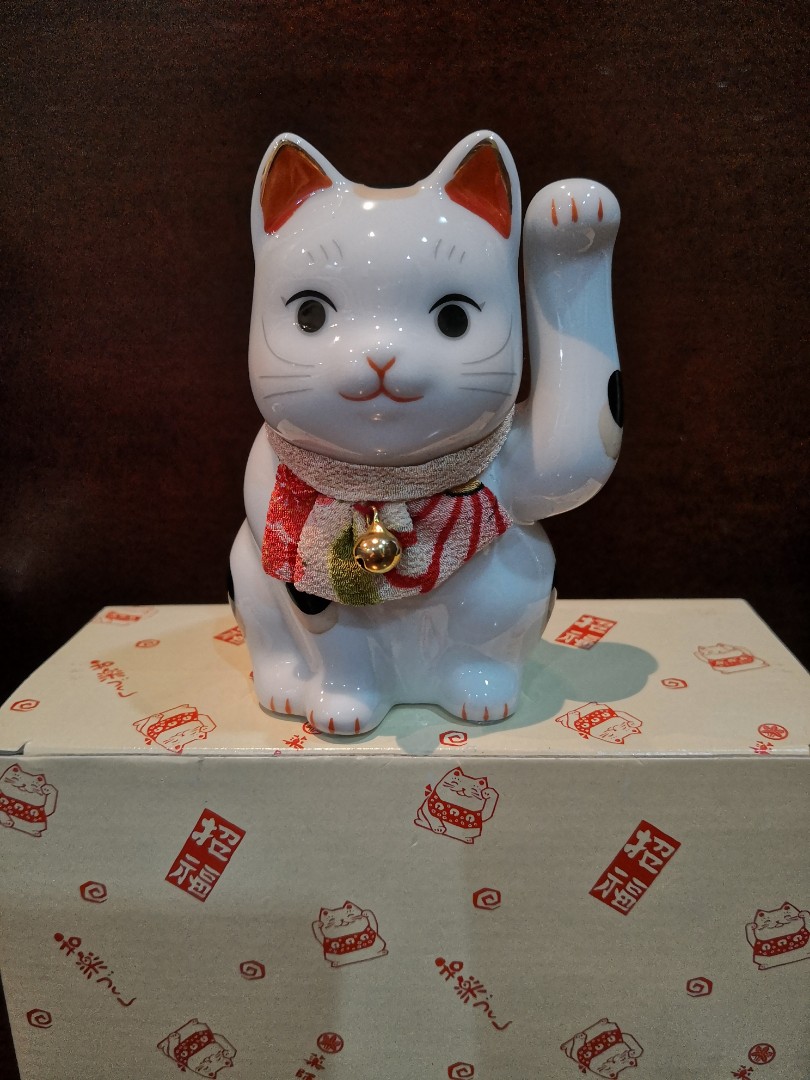 Lucky Cat small ceramic display (from Japan), Furniture & Home Living ...