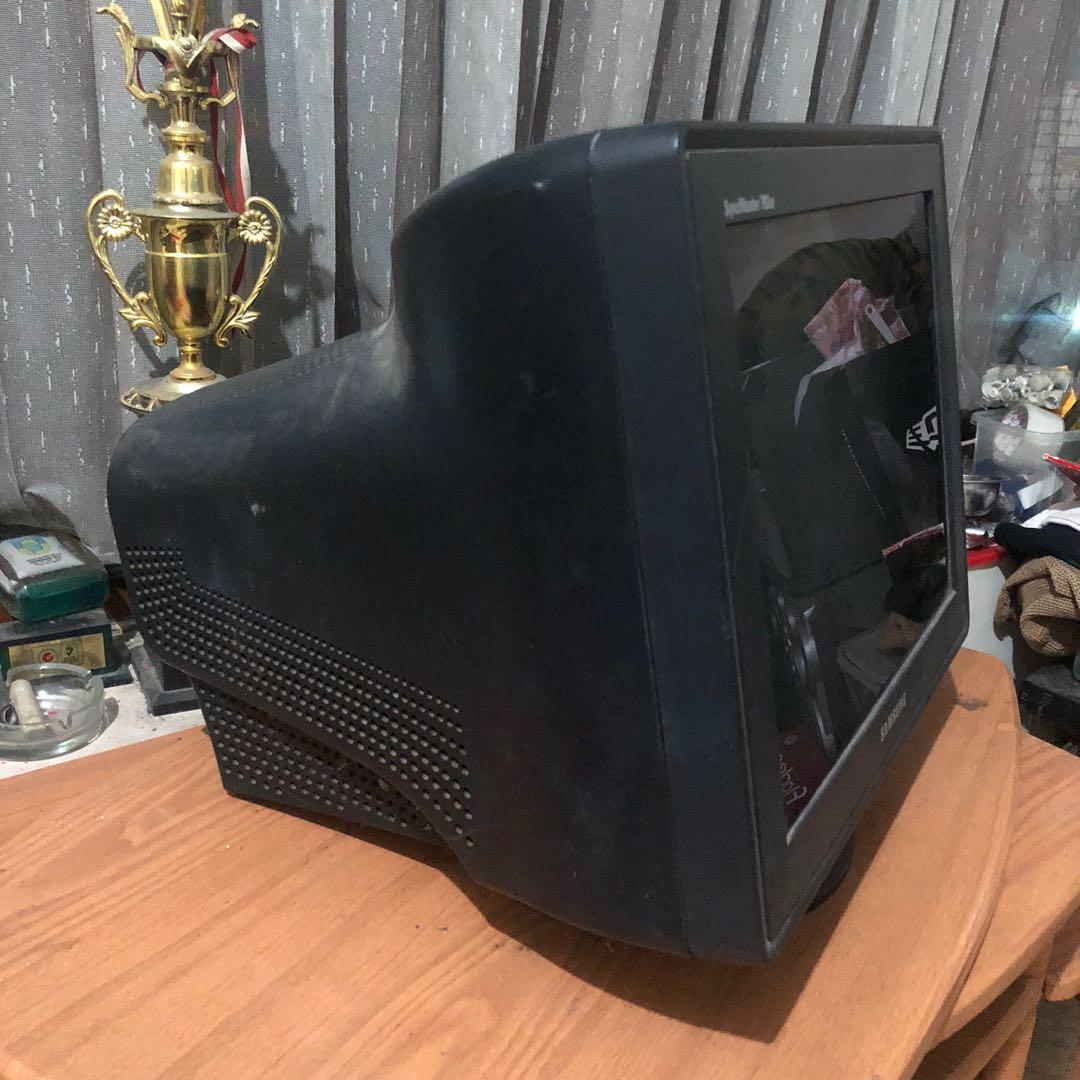 MONITOR KOMPUTER SAMSUNG SYNCMASTER 793DF, Elektronik, Komputer ...