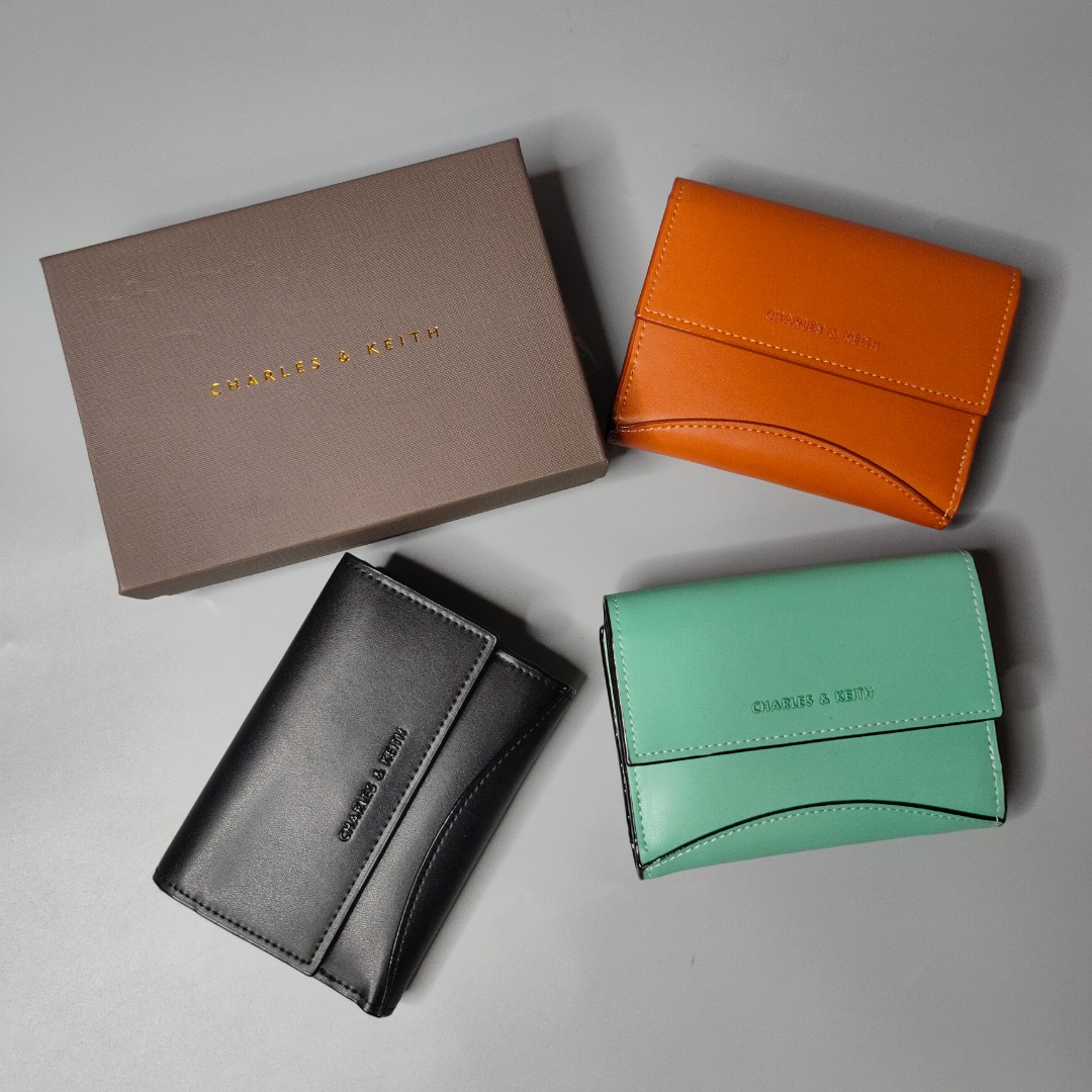 Snap Button Mini Wallet, Women's Fashion, Bags & Wallets, Wallets ...