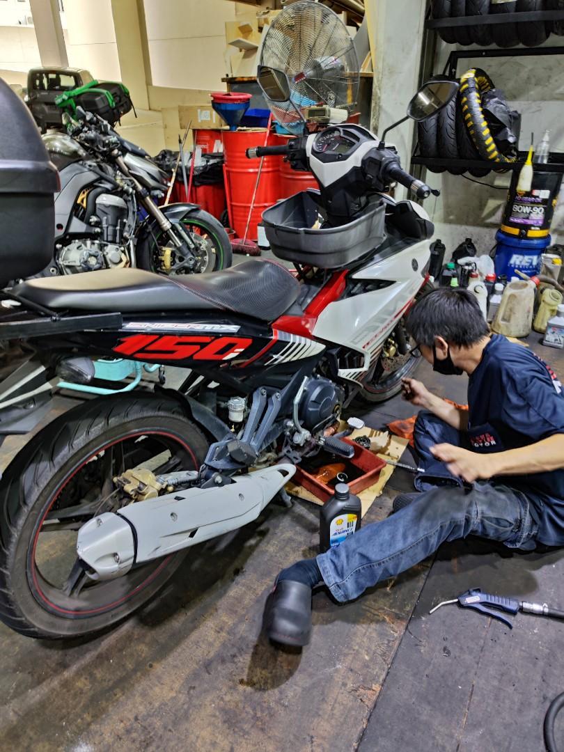 SNIPER SHELL ENGINE OIL, Motorcycles, Motorcycle Accessories on Carousell