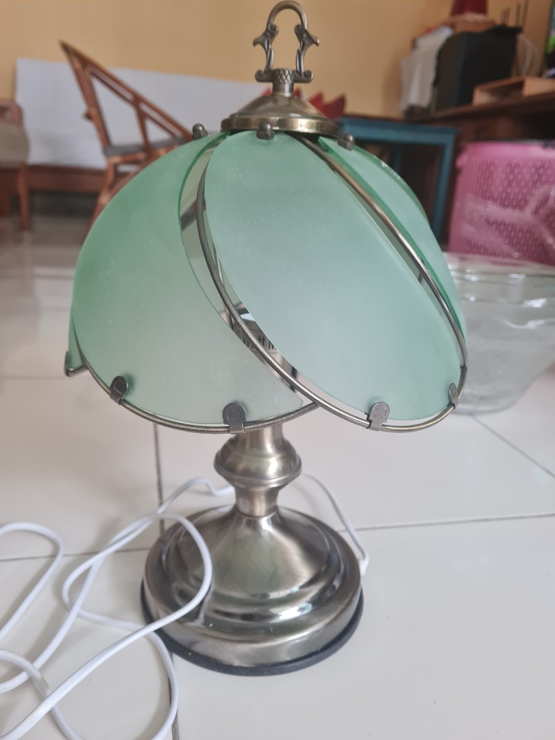 Table lapm with Australian light bulb, TV & Home Appliances, Electrical ...