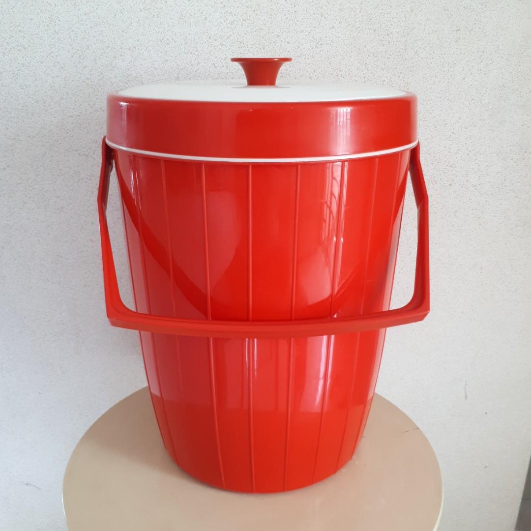 TOYOGO BUCKET / BOX / FOOD CONTAINER, Furniture & Home Living ...