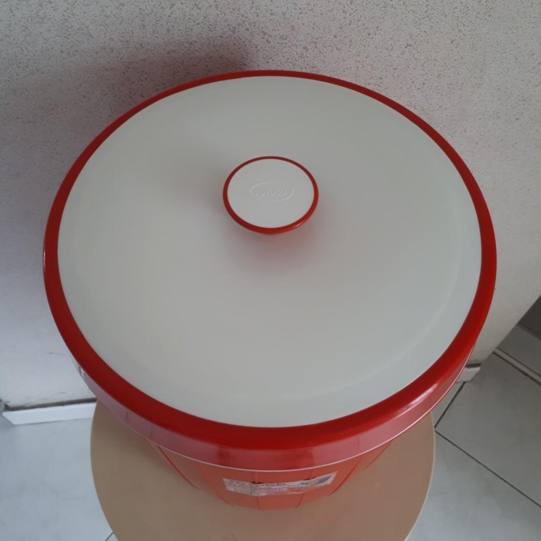 TOYOGO BUCKET / BOX / FOOD CONTAINER, Furniture & Home Living ...