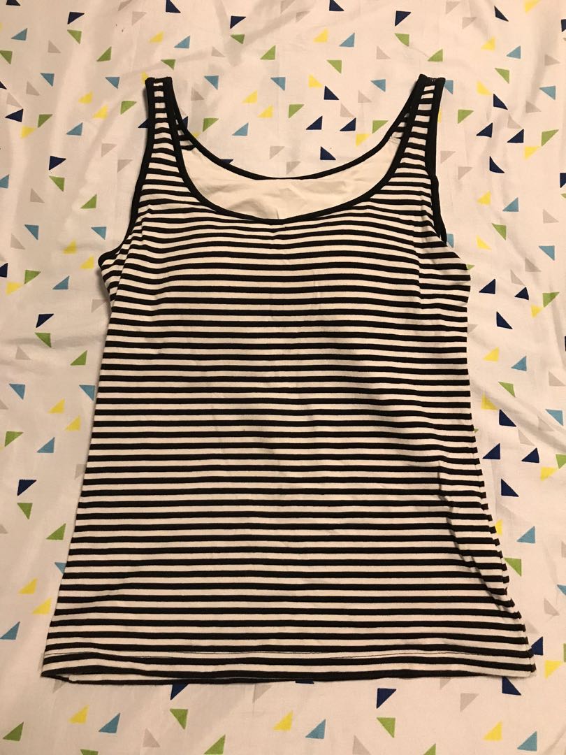 Uniqlo sando (with pads), Women's Fashion, Tops, Sleeveless on Carousell