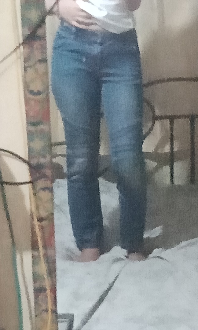 Y2K / VINTAGE BUZZ CUT JEANS, Women's Fashion, Bottoms, Jeans on Carousell