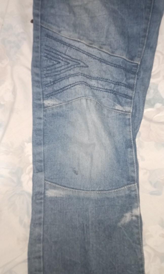 Y2K / VINTAGE BUZZ CUT JEANS, Women's Fashion, Bottoms, Jeans on Carousell
