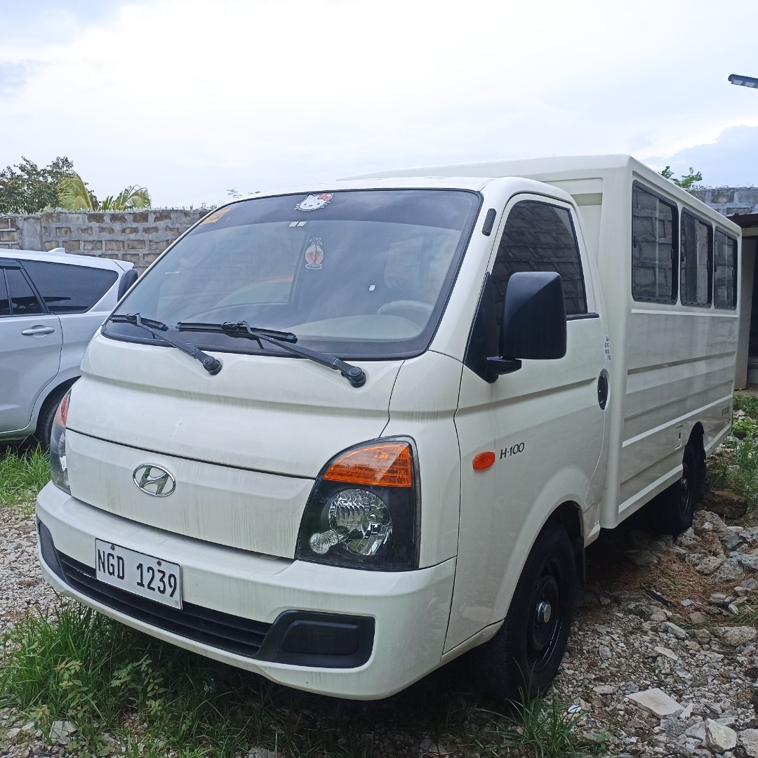 2020s Hyundai H100 Shuttle Body Dual A/C Manual Diesel Manual, Cars for ...