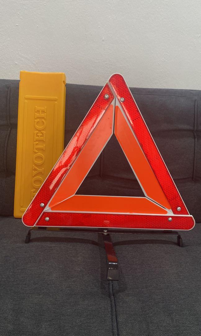 Car hazard warning sign, Car Accessories, Accessories on Carousell