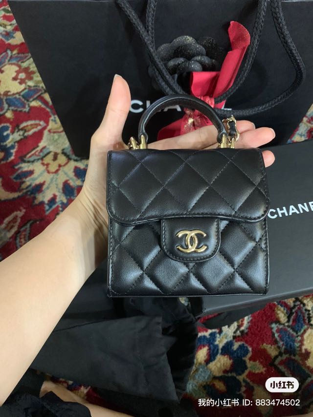 Chanel mini 22p, Luxury, Bags & Wallets on Carousell