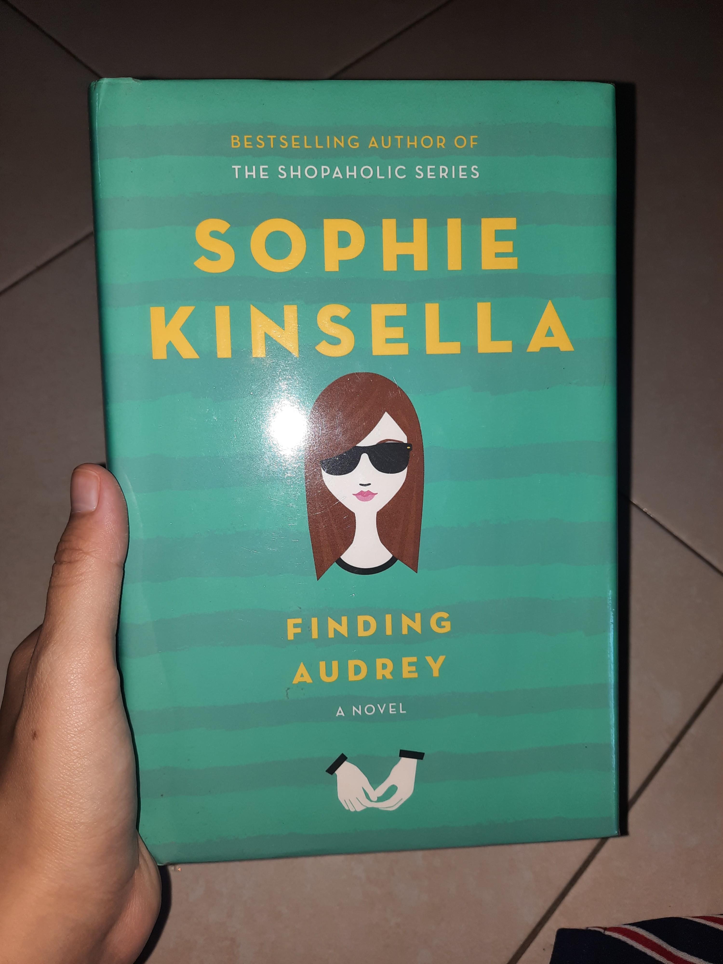FINDING AUDREY BY SOPHIE KINSELLA, Hobbies & Toys, Books & Magazines ...