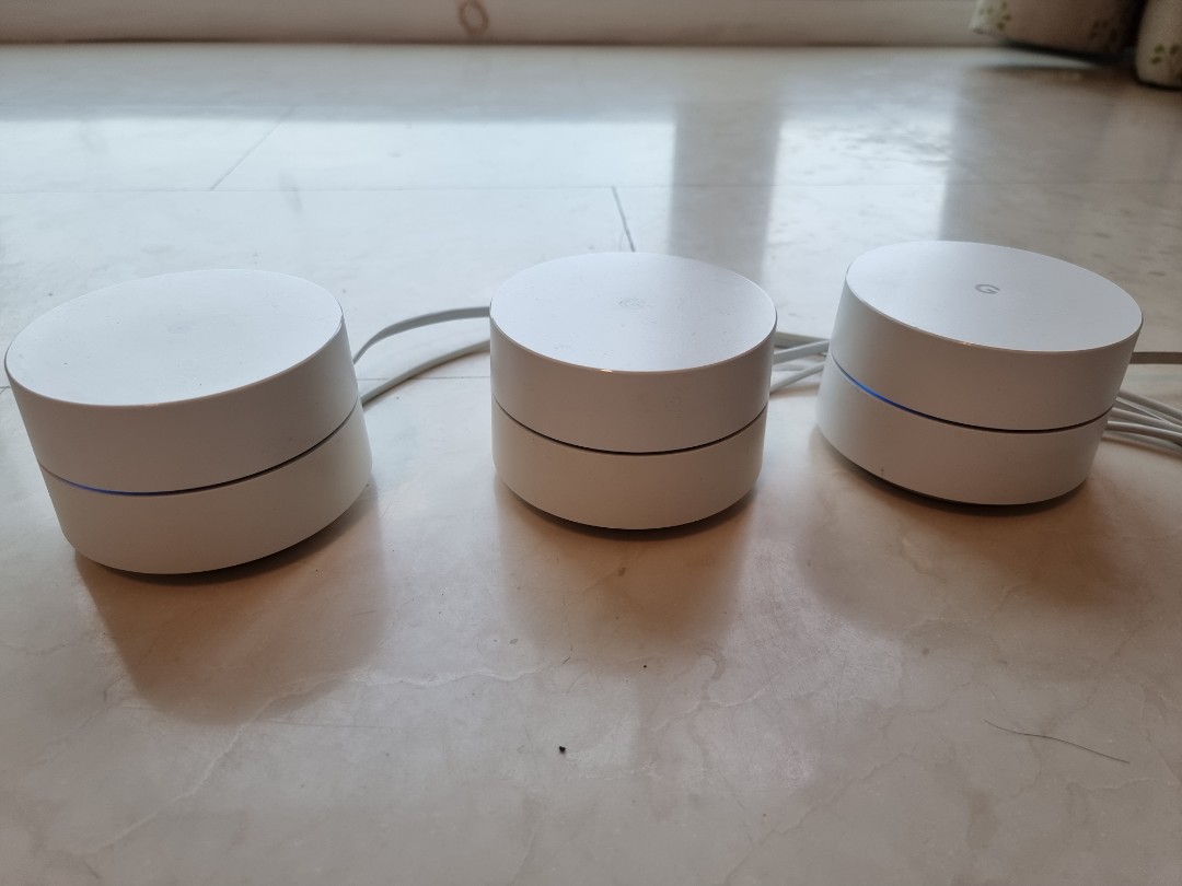 Google WiFi 1st gen - set of 3, Mobile Phones & Gadgets, Other Gadgets ...